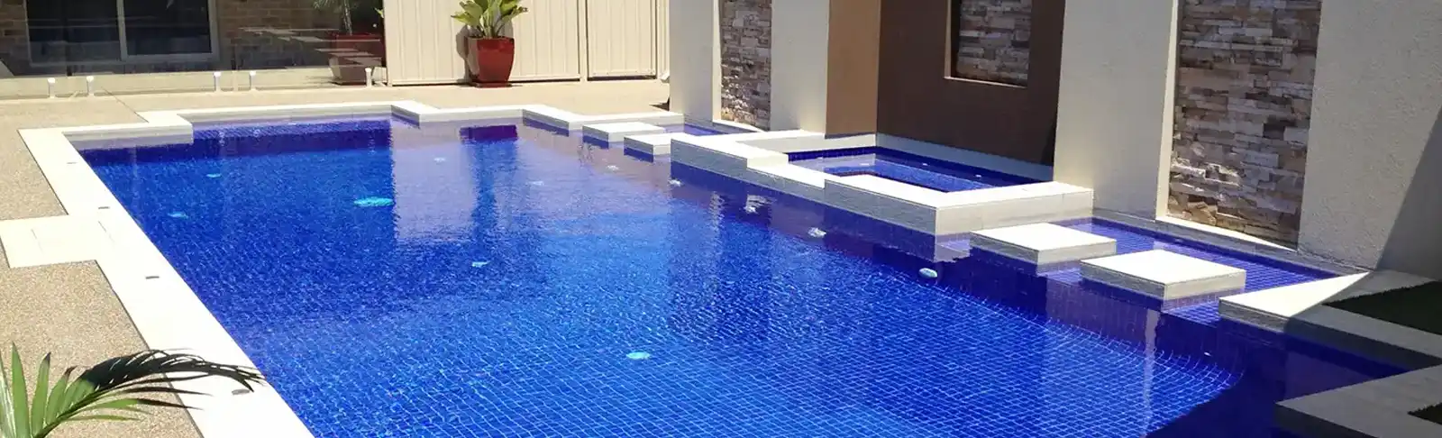 Swimming Pool Builders Shepparton | Aquazone Pools